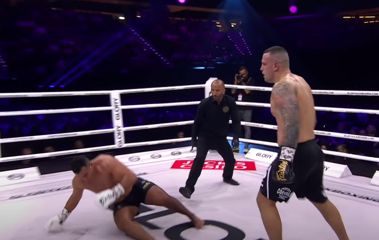 About Us | Full Contact Fighter